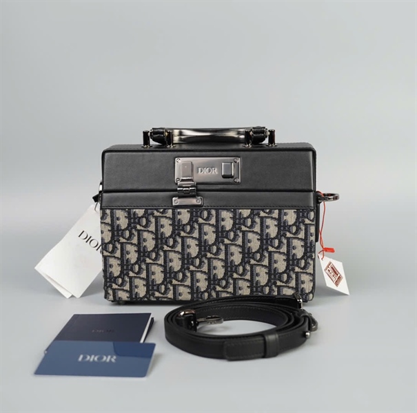 Túi Dior Lock xám size 21 (TB)